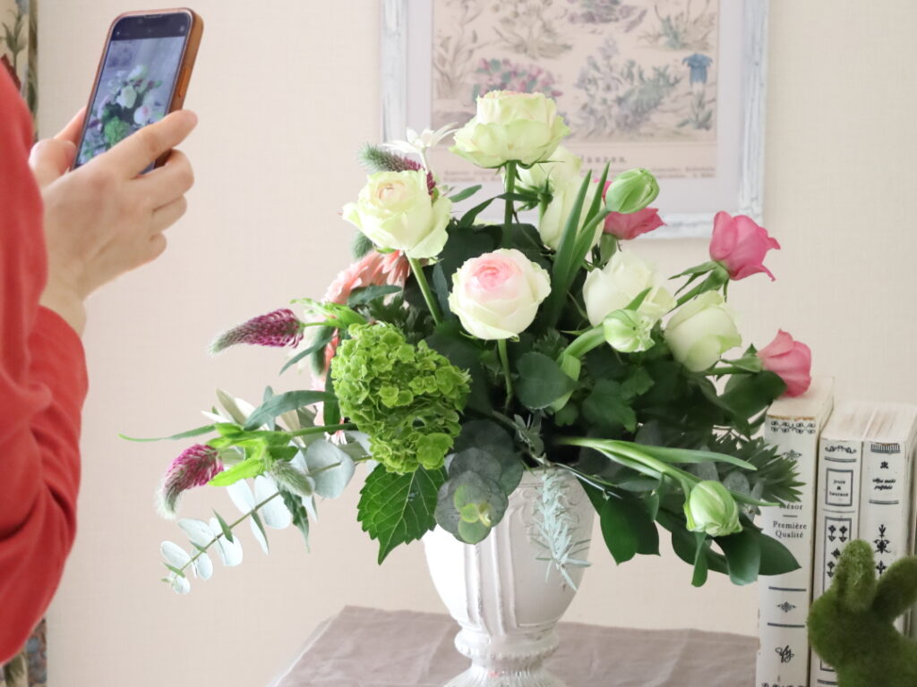 フラワーアレンジメント教室 2024年3月のお花レッスンから - 兵庫県お花教室 - イギリススタイル